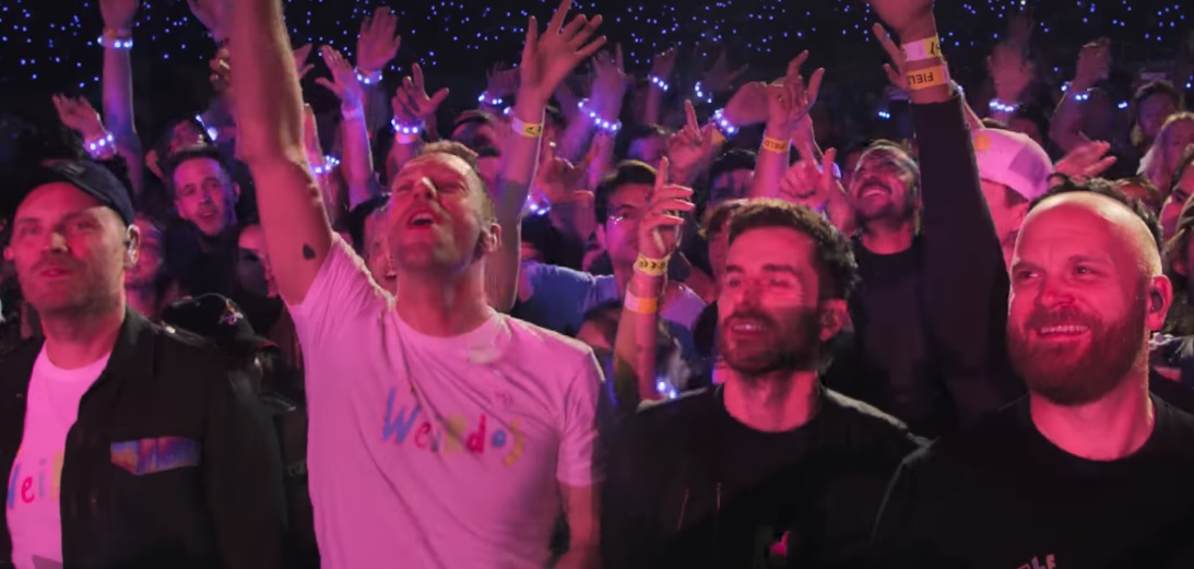 Coldplay dévoile le clip lunaire de Biutyful – ActuaNews.fr
